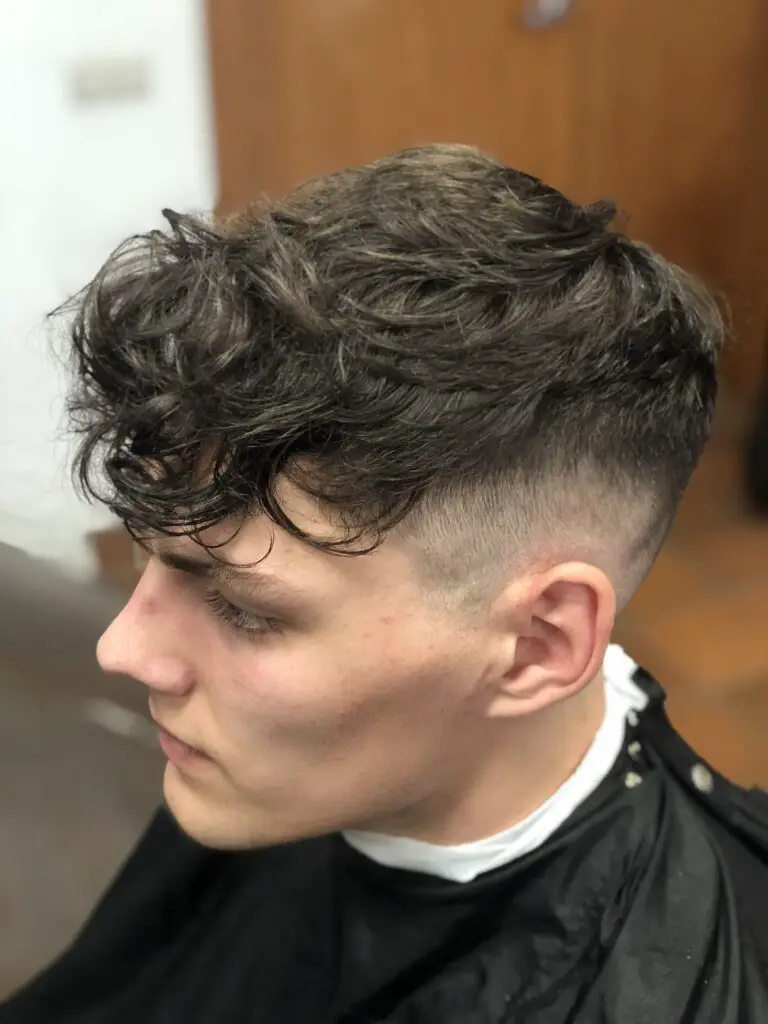 20 Clean and Crisp Skin Fade Haircuts for Men