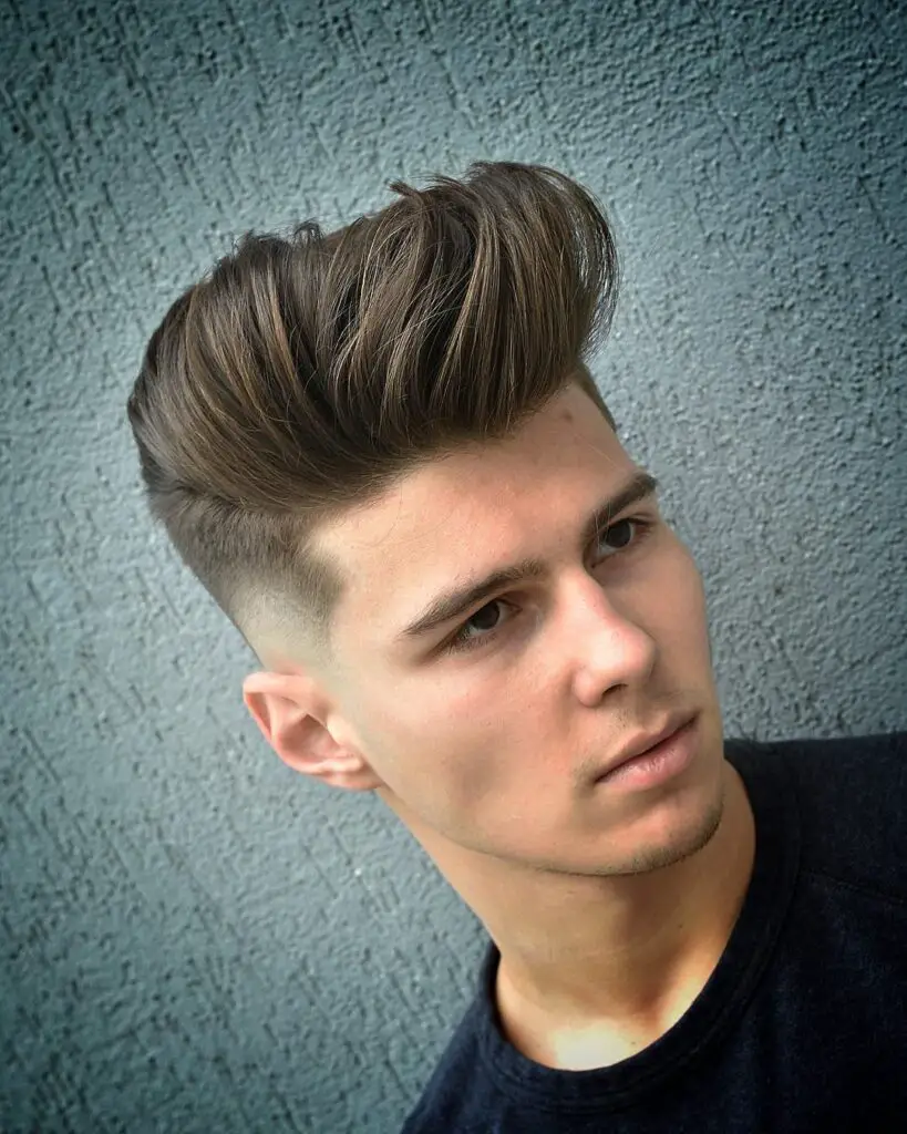20 Elegant Quiff Hairstyles for Modern Men