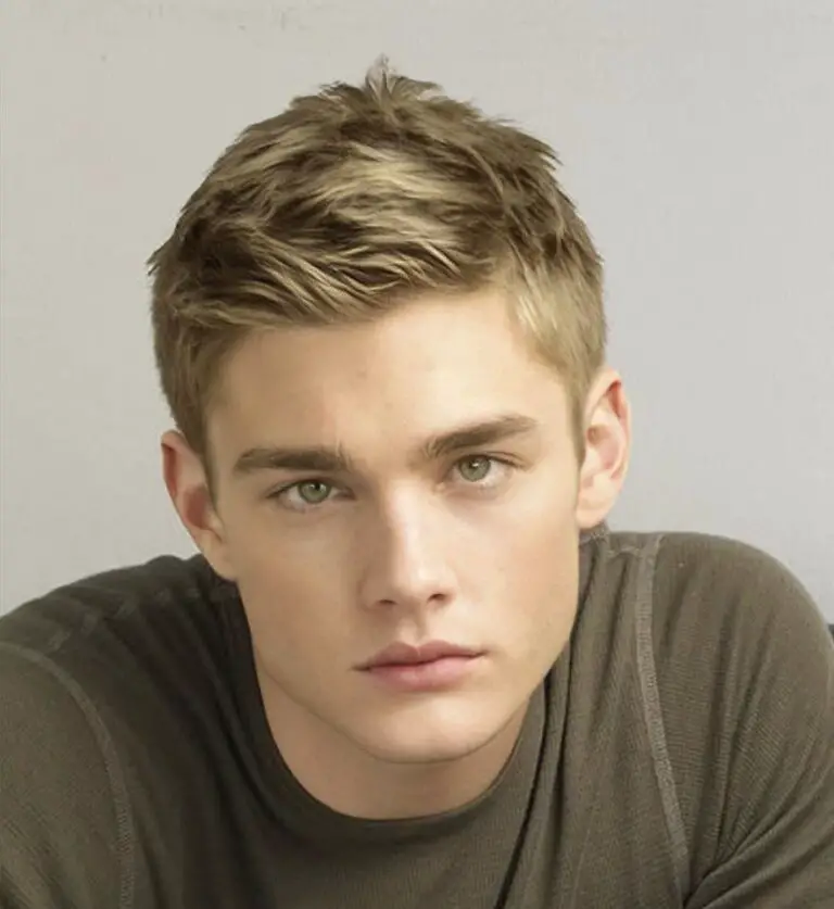 20 Stylish Haircuts for Boys with Straight Hair