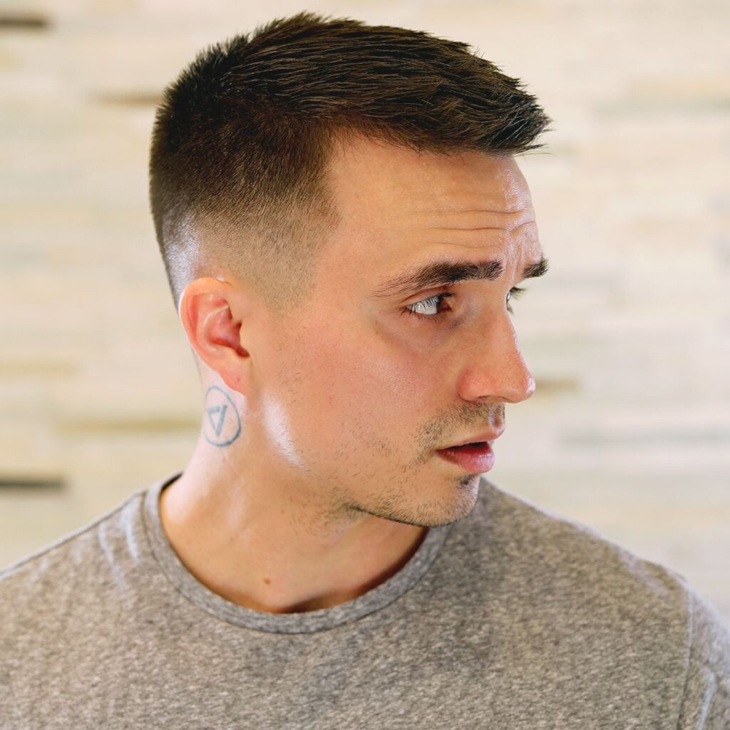 20 Sleek Haircuts for Men with Straight Hair