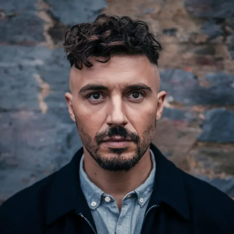 20 Stylish Haircuts for Men with Curly Hair