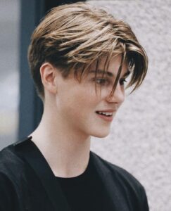Top 20 Grunge Haircuts for Boys: Alternative Styles for the Bold