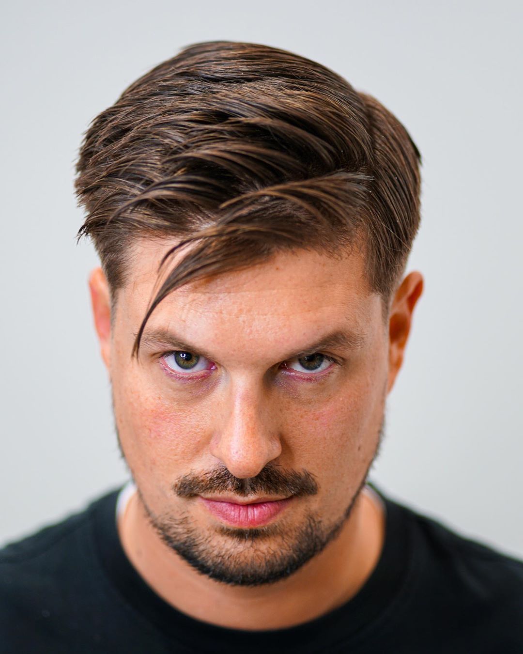 20 Stylish Side Part Hairstyles for Men: A Complete Guide to Classic ...